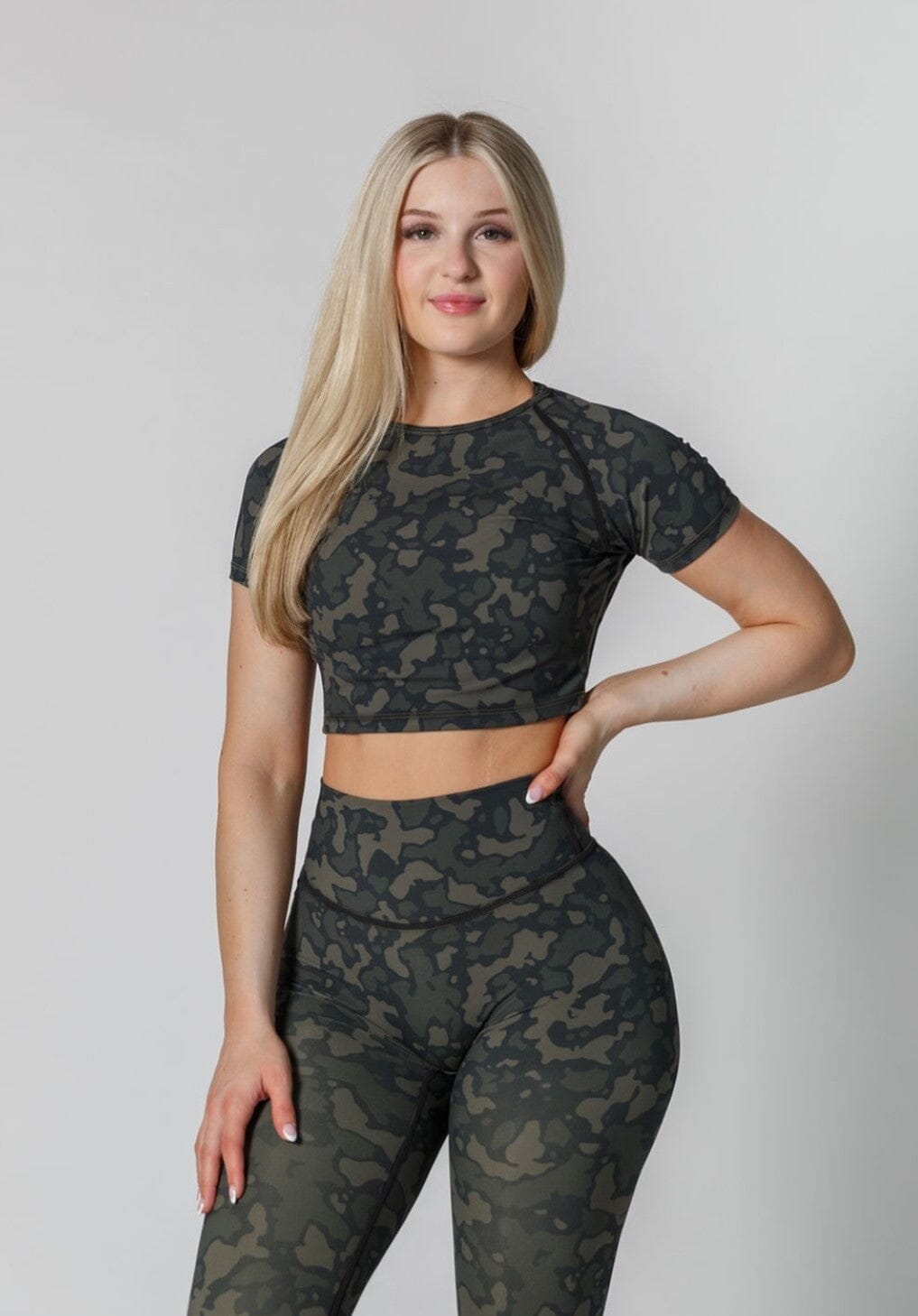 FlexSweat™ Elite Crop Saguaro - Paragon Fitwear